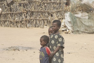 Hot iftar meals for families in Senegal | Human Appeal